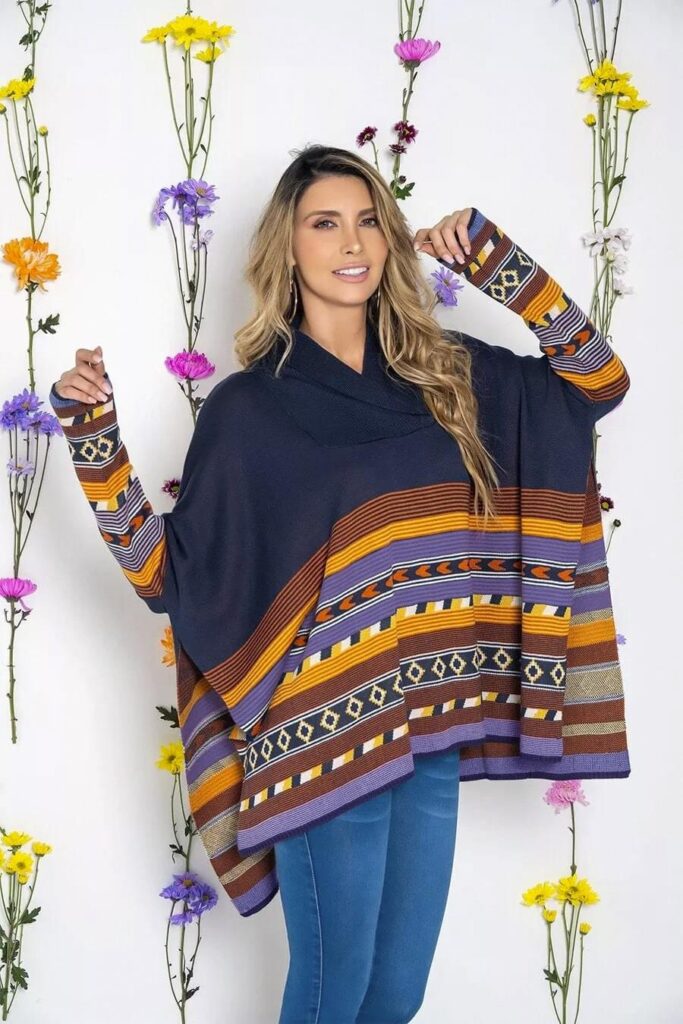 Ruana Artesanal Mujer - Ropa Mujer Bonita - Tienda Online