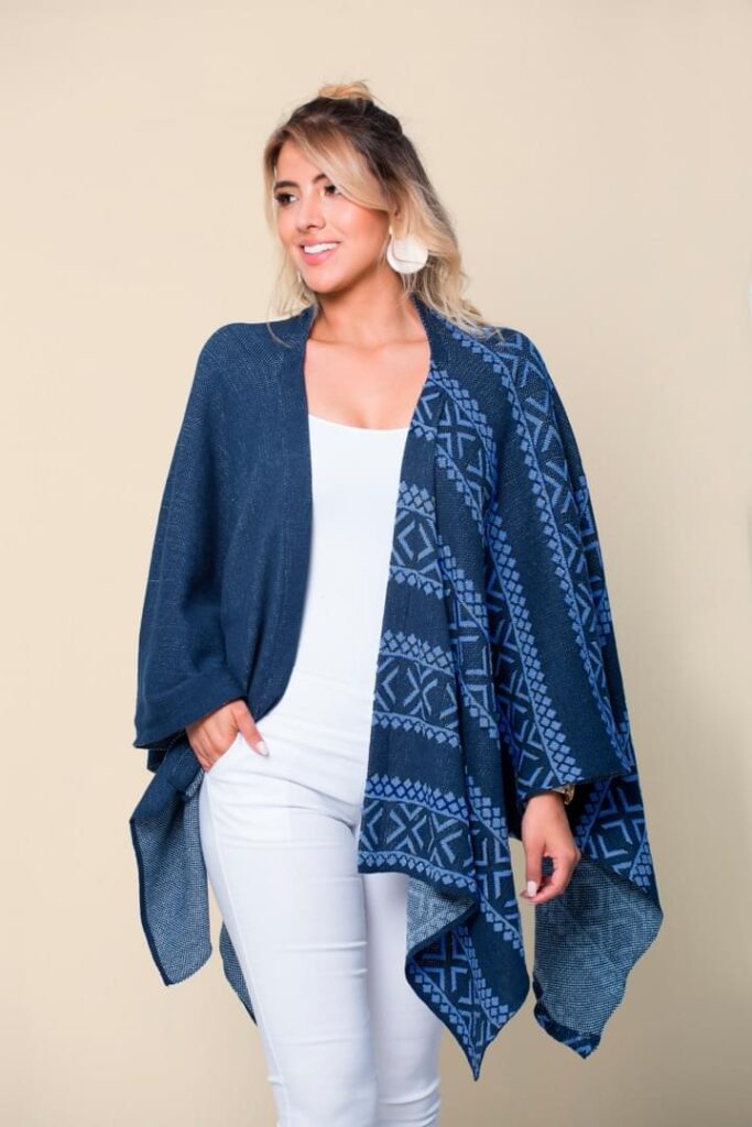 Ruana Artesanal - Ropa Mujer Bonita - Tienda De Ropa - Colombia