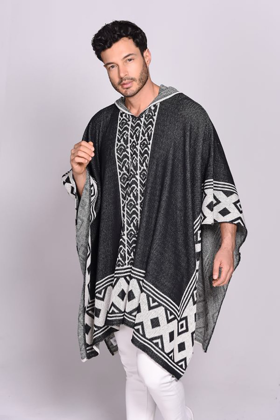 Ruana Moderna para Hombre - Ropa Mujer Bonita